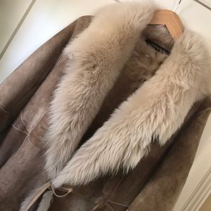 Andrew Marc | Jackets & Coats | Stunningly Beautiful Shearling Coat ...